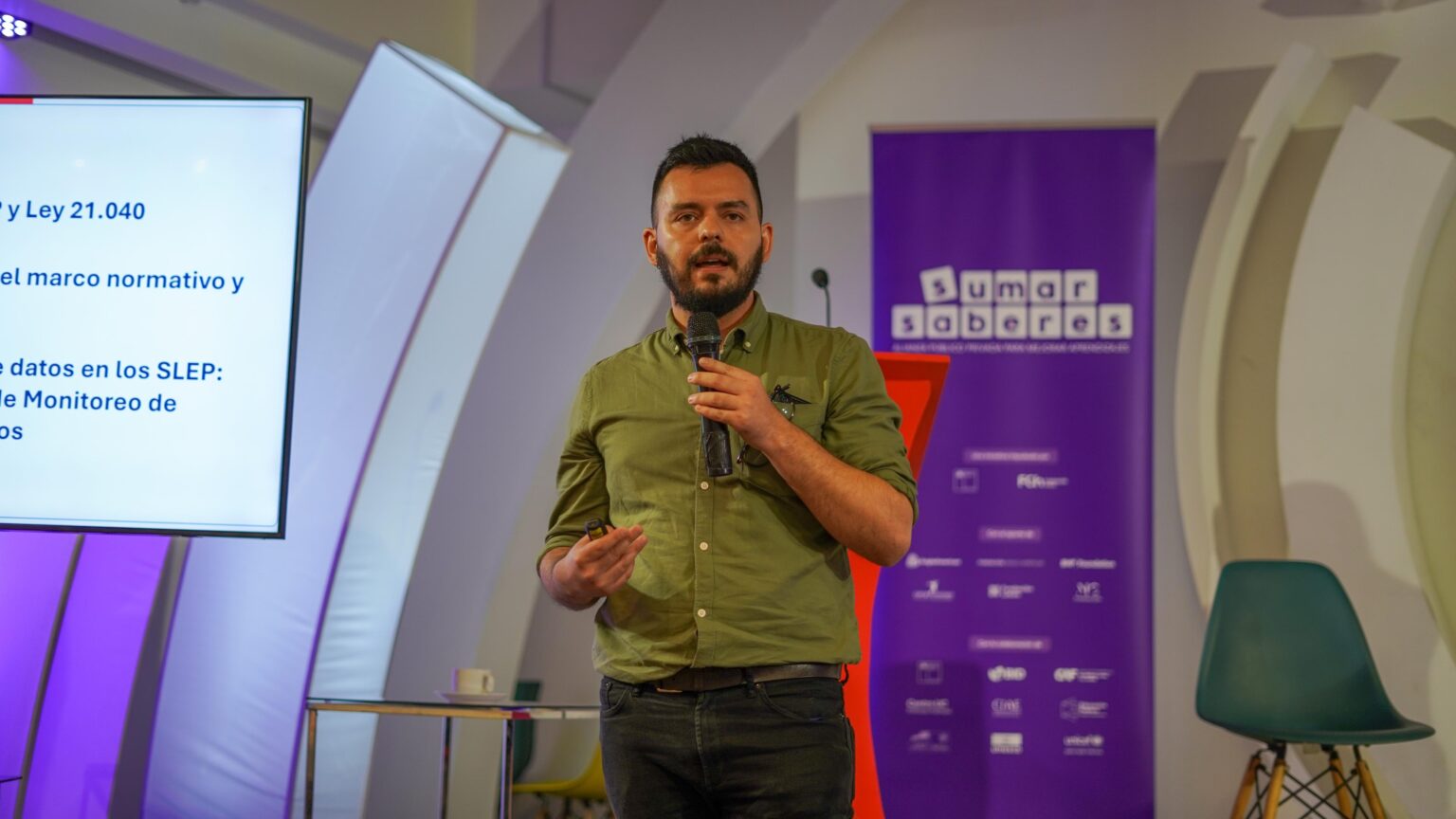 La DEP y Sumar Saberes realizan conversatorio sobre la importancia del uso de los datos para ...