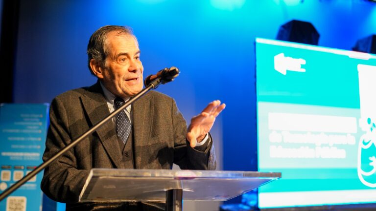 DEP presenta innovador Software Nacional de Pago para Remuneraciones en los SLEP - Dirección de ...